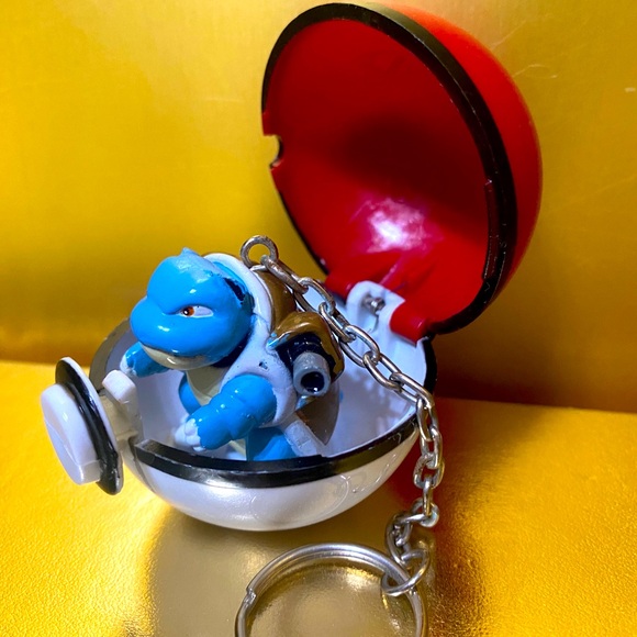 Pokemon | Accessories | Pokmon Nintendo Vtg 999 Blastoise Pokeball ...